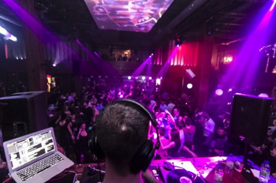 What IS this!!! DJ License ? - MR SoundOnline